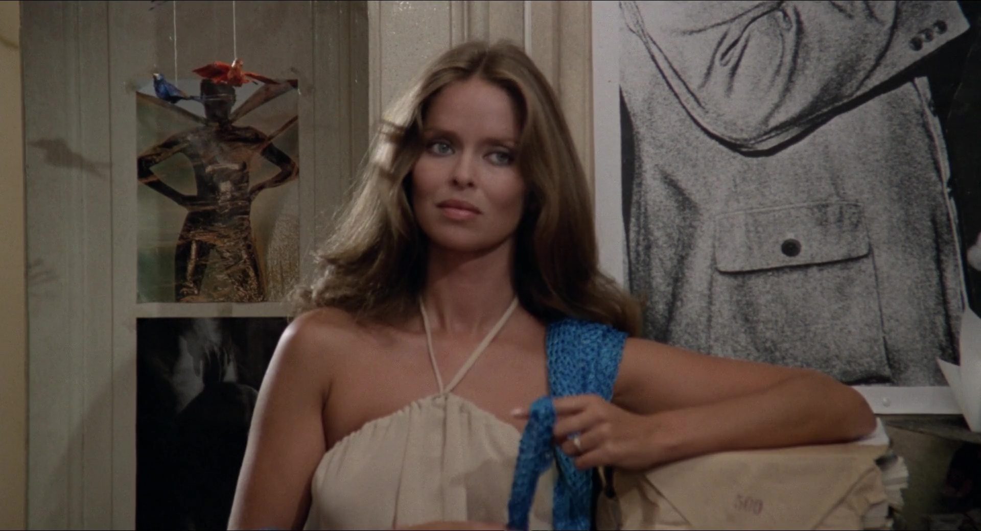 Actress and model Barbara Bach: childhood in Queens, career and ...